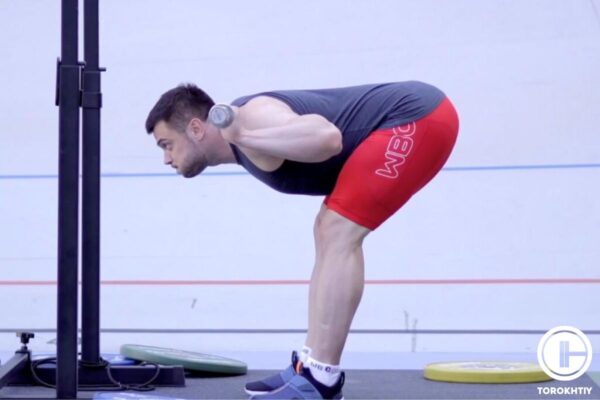 Good Mornings Vs Deadlift: Which Is More Effective?