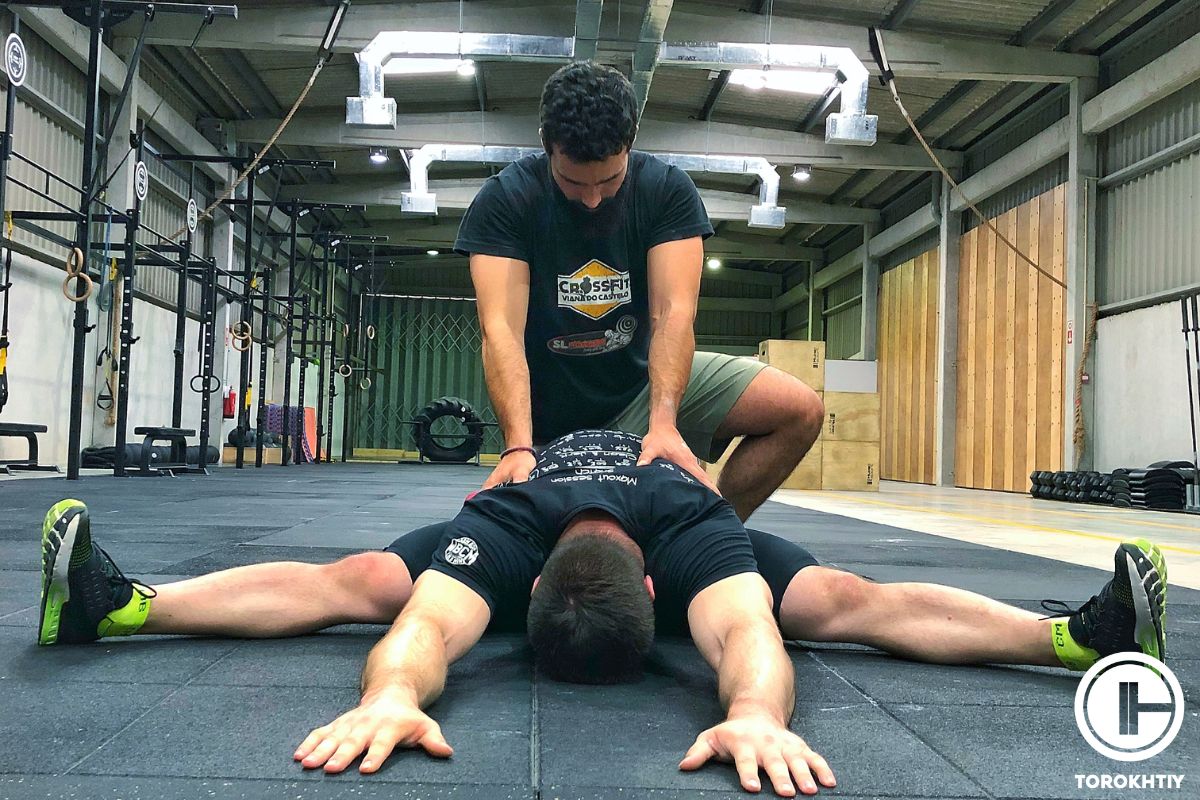 Straddle Split: Tips From Cirque Du Soleil Artist