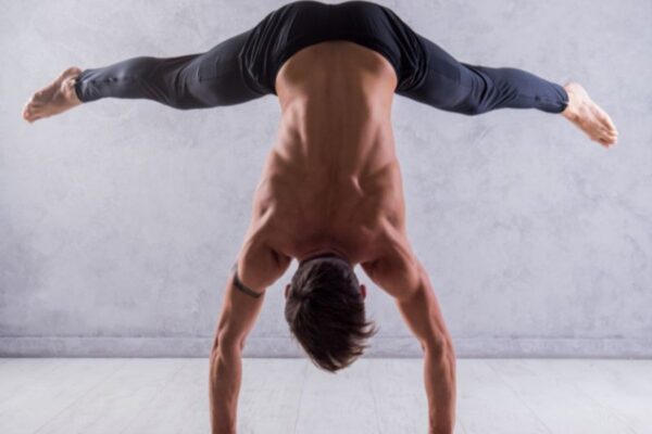 How To Do A Press Handstand? 5 Essential Points