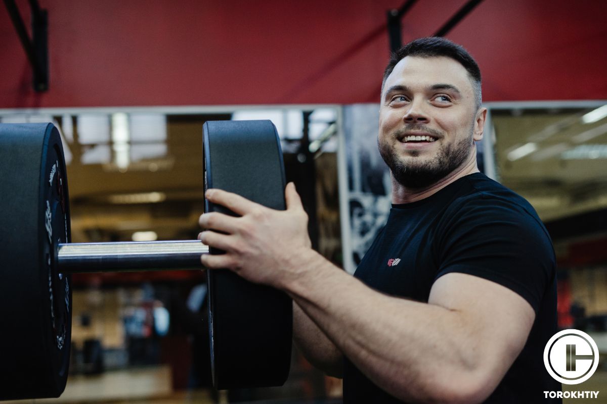 Strength Training For Golf Players (Detailed Program)