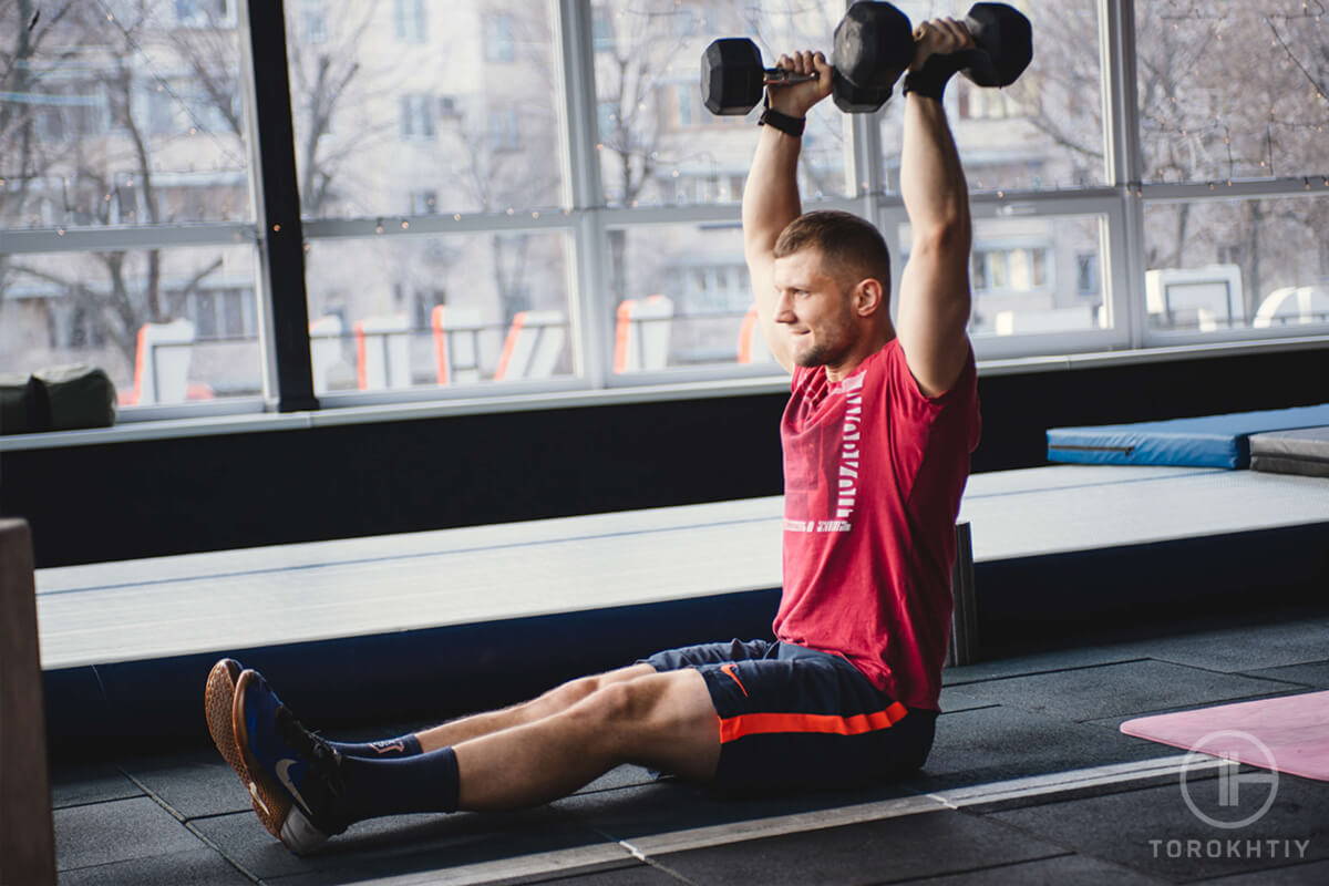 10 Shoulder Mobility Exercises & Stretches Explained