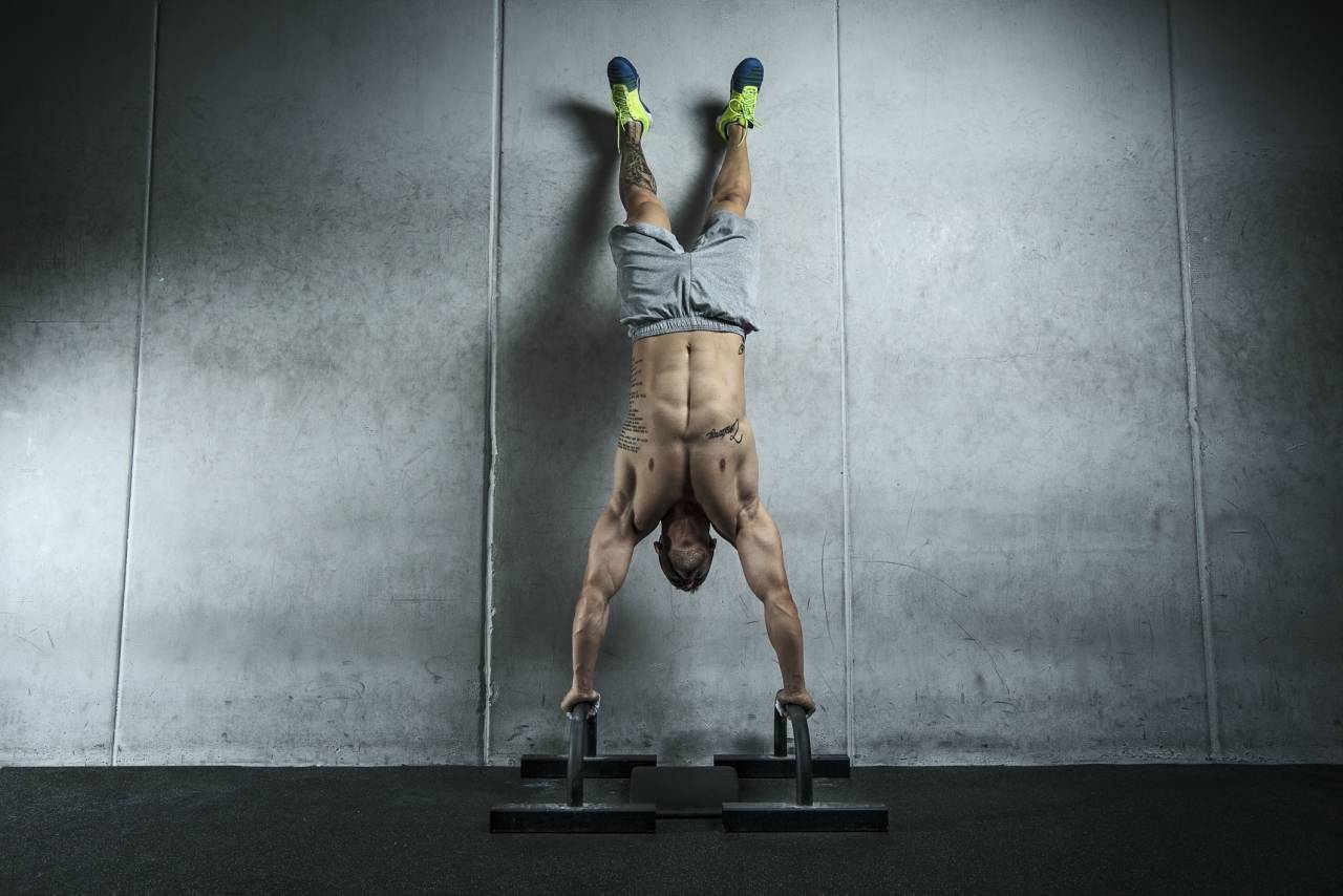 How To Do A Wall Handstand: 6 Tips To Progress Your Performance
