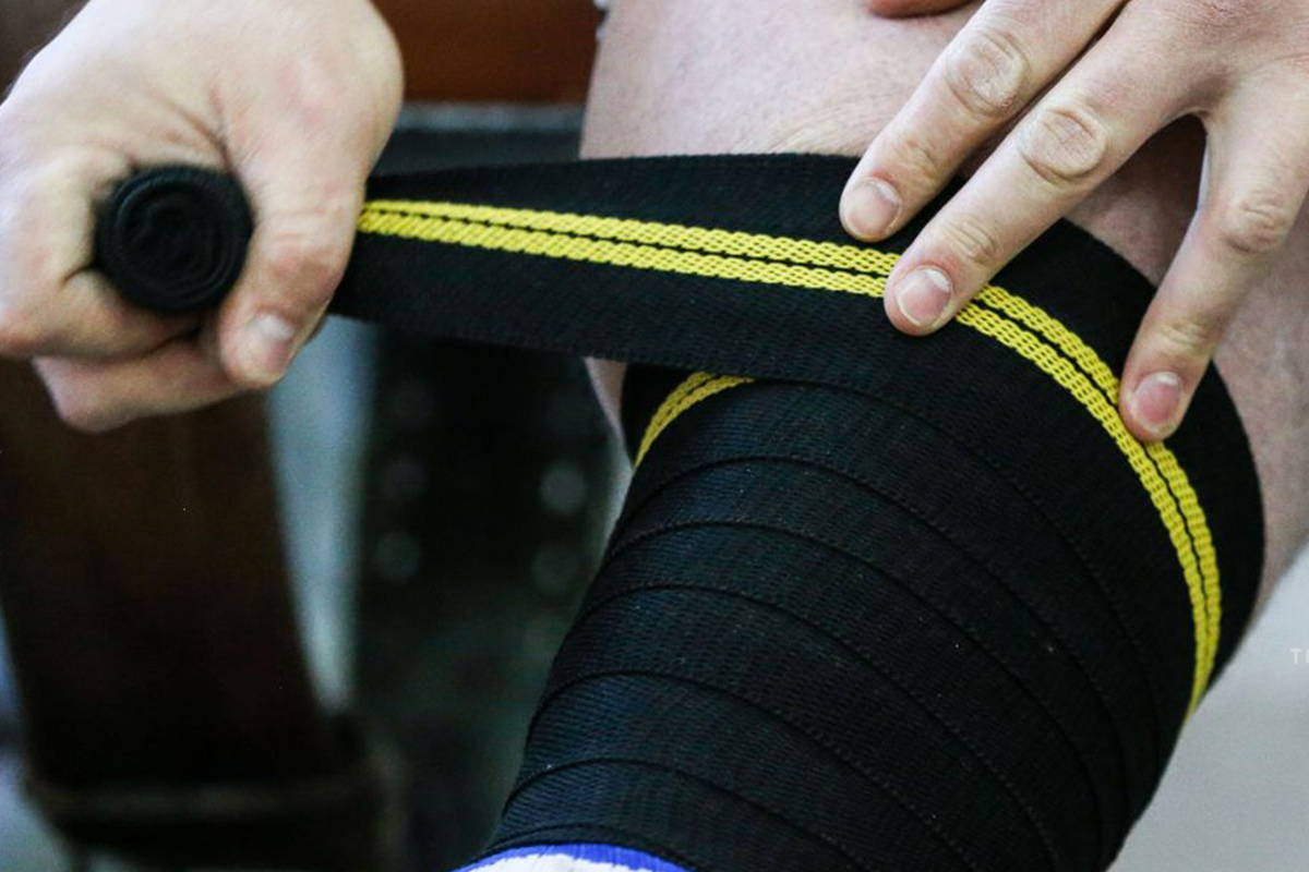 How To Use Knee Wraps: In-Depth Guide