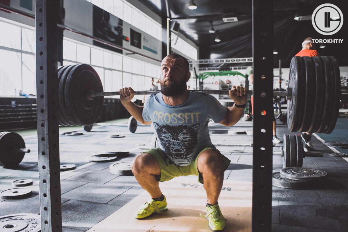 Bad Squat Form: 7 Common Squat Mistakes Explained
