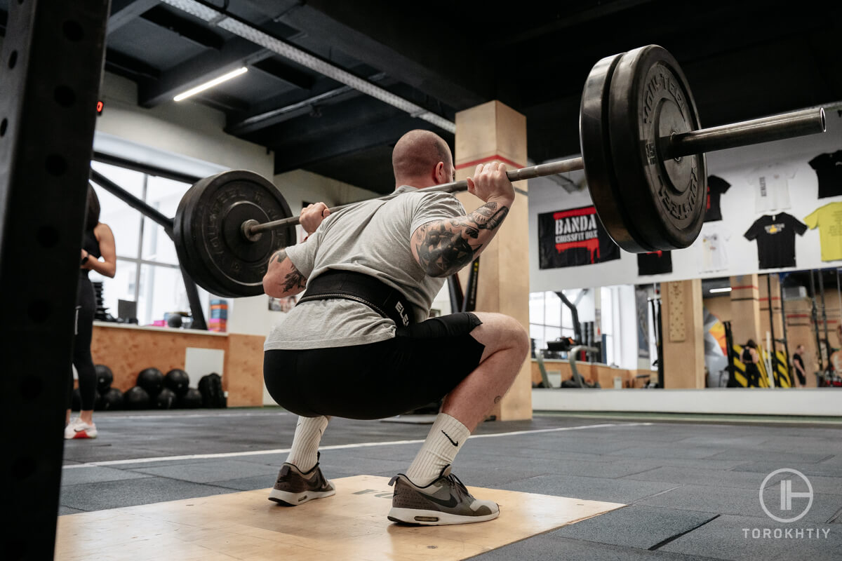 8 Squat Cues For Perfect Form And Strength