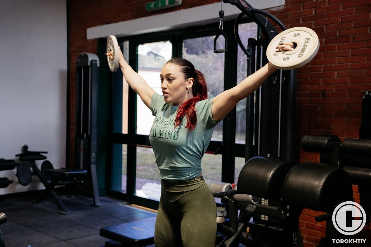 Italian Weightlifting Team Backstage