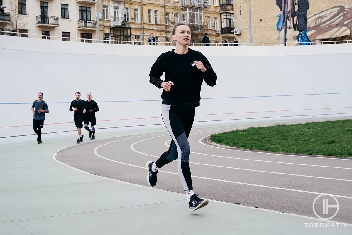 Running 3 Miles A Day: Benefits & How To Start