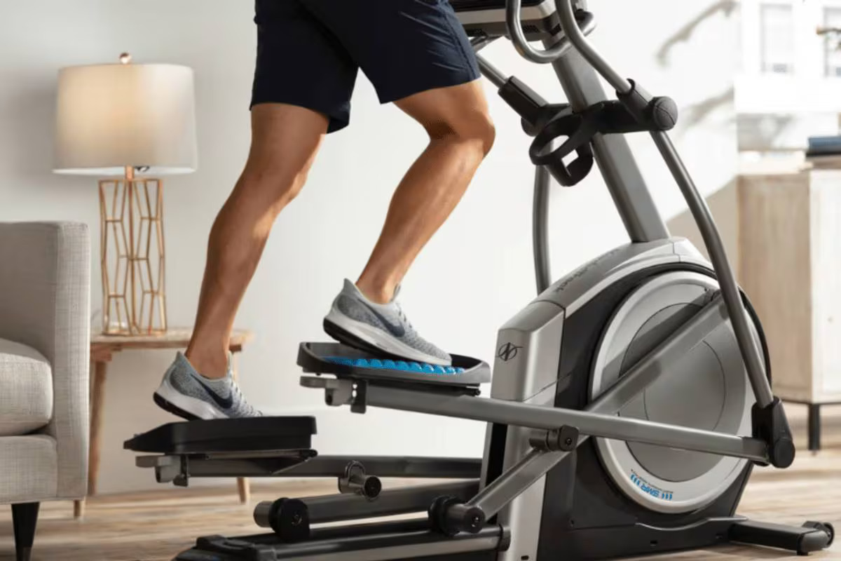 How To Use An Elliptical: 7 Essential Steps