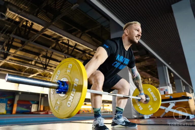 35 Best Weightlifting & Powerlifting Brands