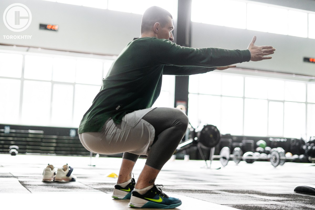 15 Best Squat Programs (Tested By Time & Pros)