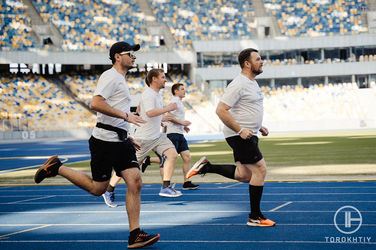 Running 3 Miles A Day: Benefits & How To Start