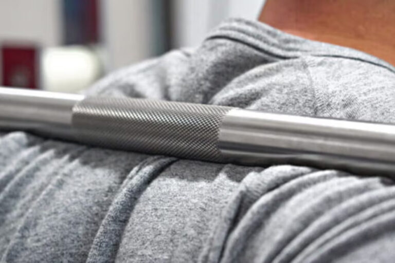 Common Types Of Squat Bars: Which One To Pick?