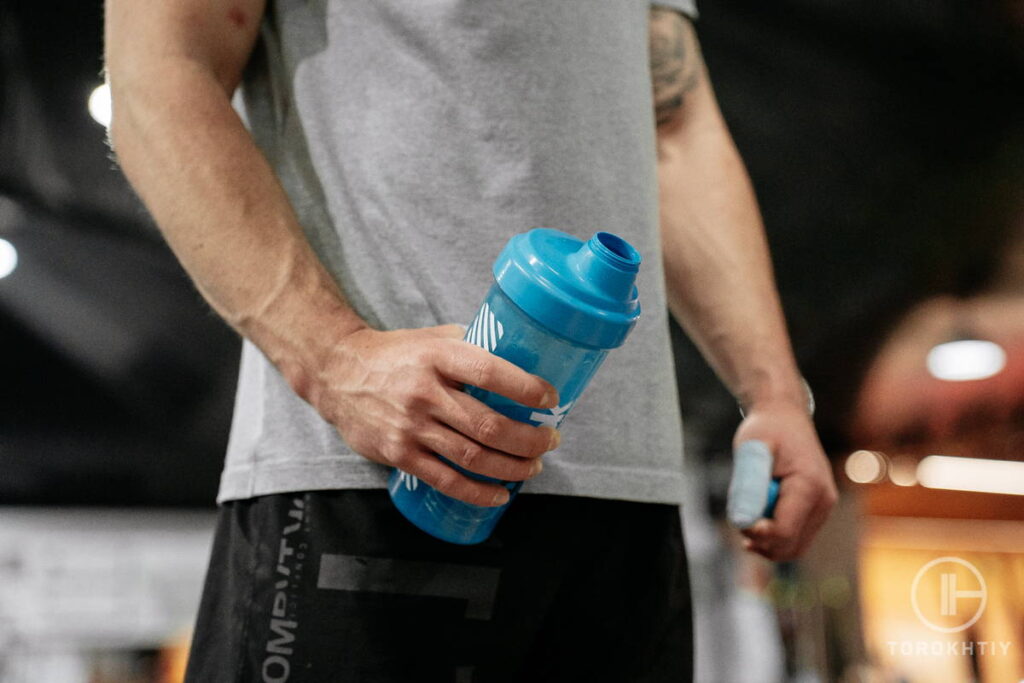 Is Pre-Workout Bad For Teens? Risks Explained