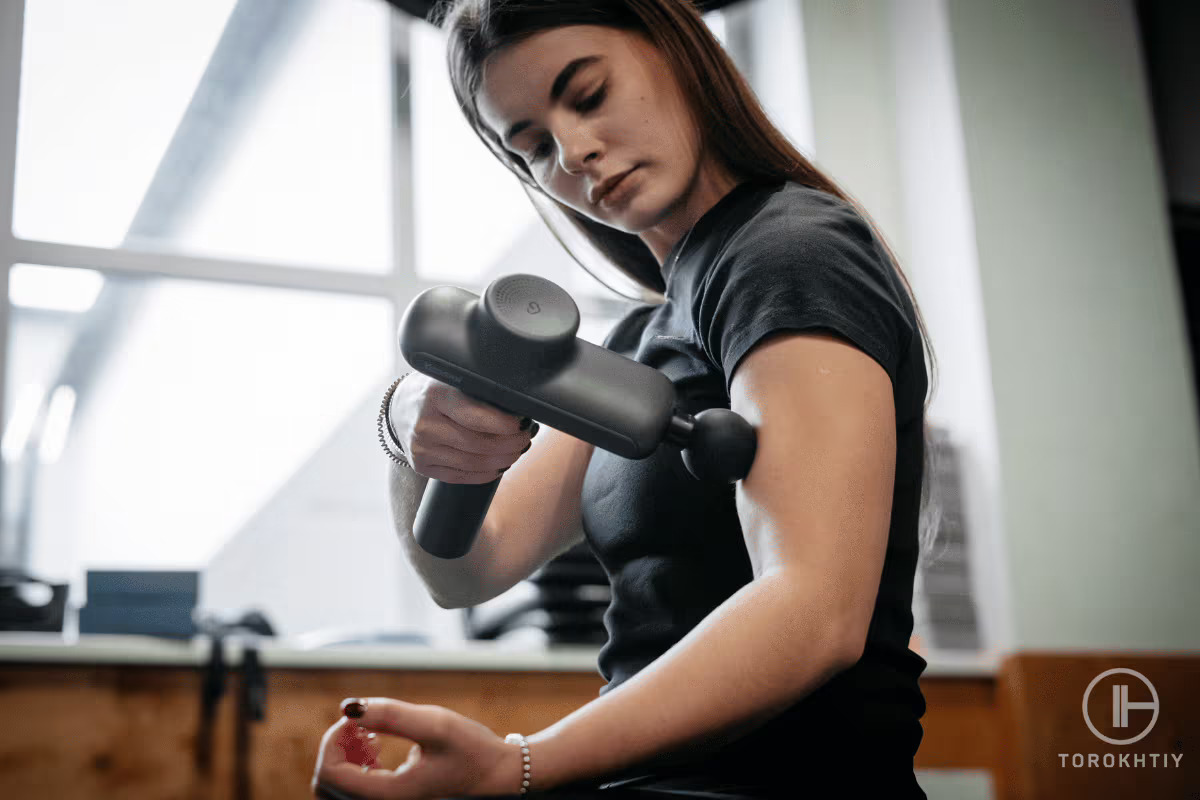 5 Symptoms Of Shoulder Pain While Running + 4 Treatment Tips