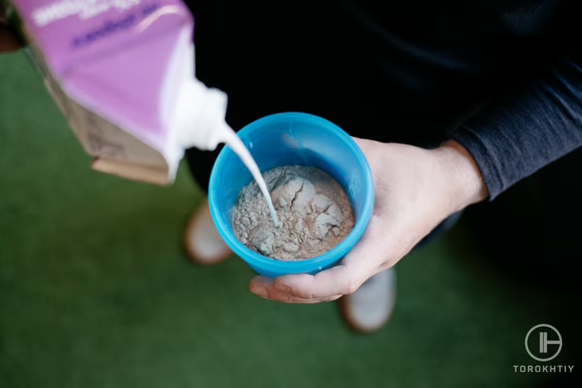 How To Make Protein Shakes Taste Better: 8 Hacks