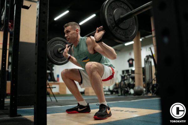 15 Best Squat Programs (Tested By Time & Pros)