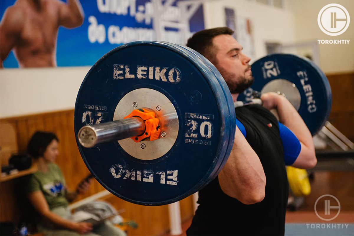 How Much Does A Barbell Weigh? (Different Types Explained)