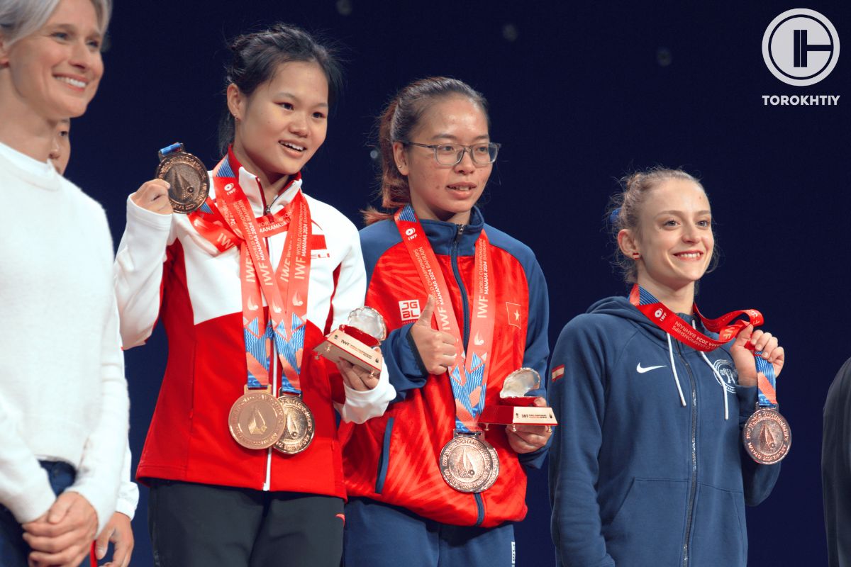 Day 1 At IWF Worlds 2024: Zhao Jinhong Sets 2 World Records In W45 ...